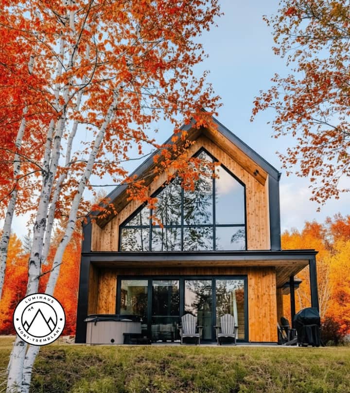 New! Luxury Scandinavian Chalet With Hot Tub - Mont-Tremblant