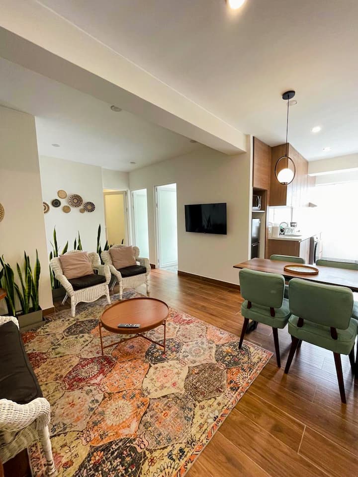 En El Corazón De Miraflores En Zona Tranquila - Pérou