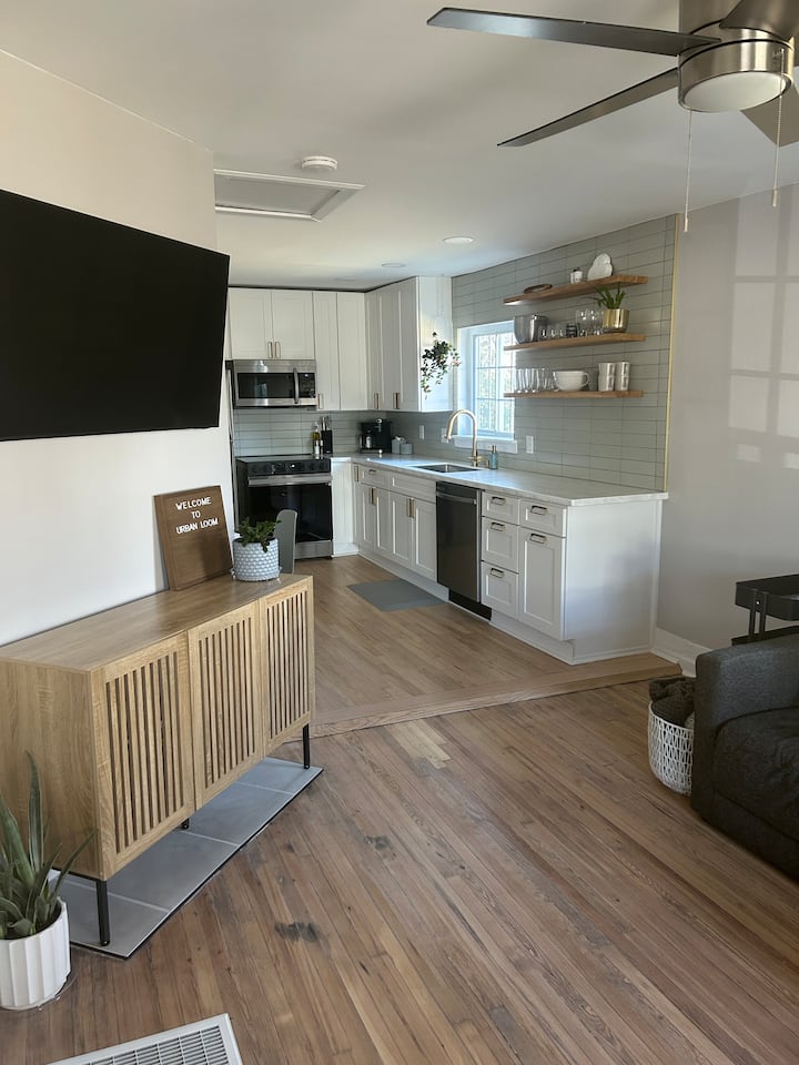 Urban Loom Two Bed - Charlotte, NC