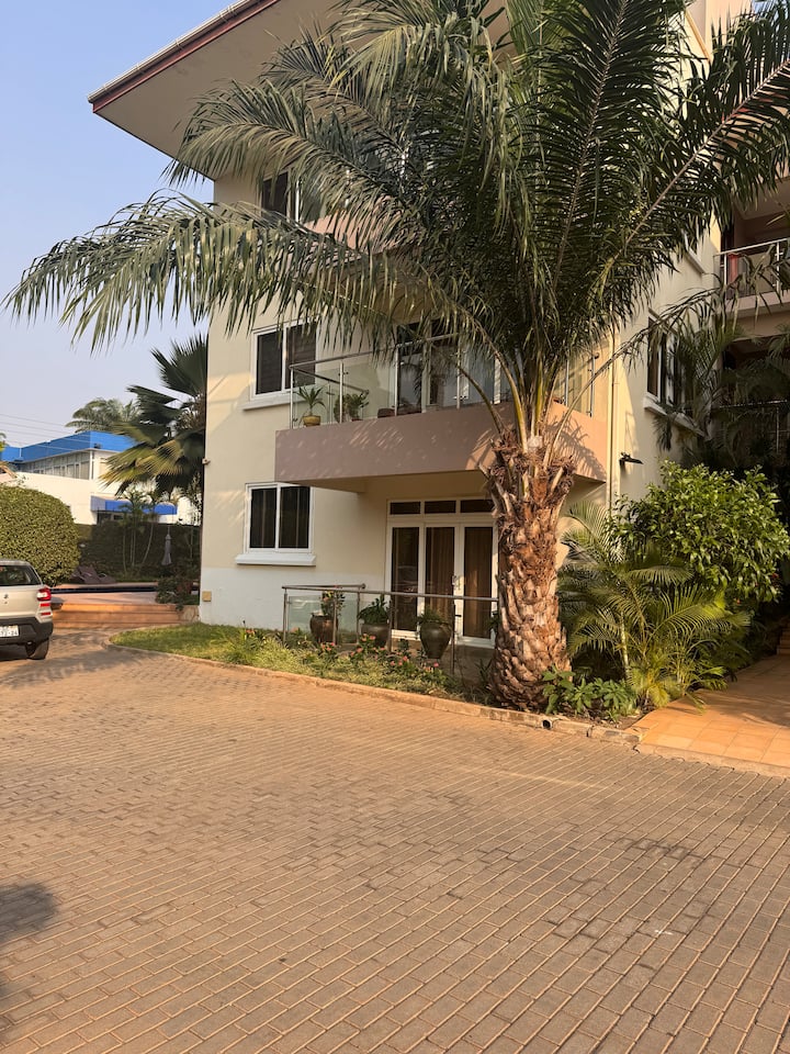 Luxury Comfort At Airport West - 아크라