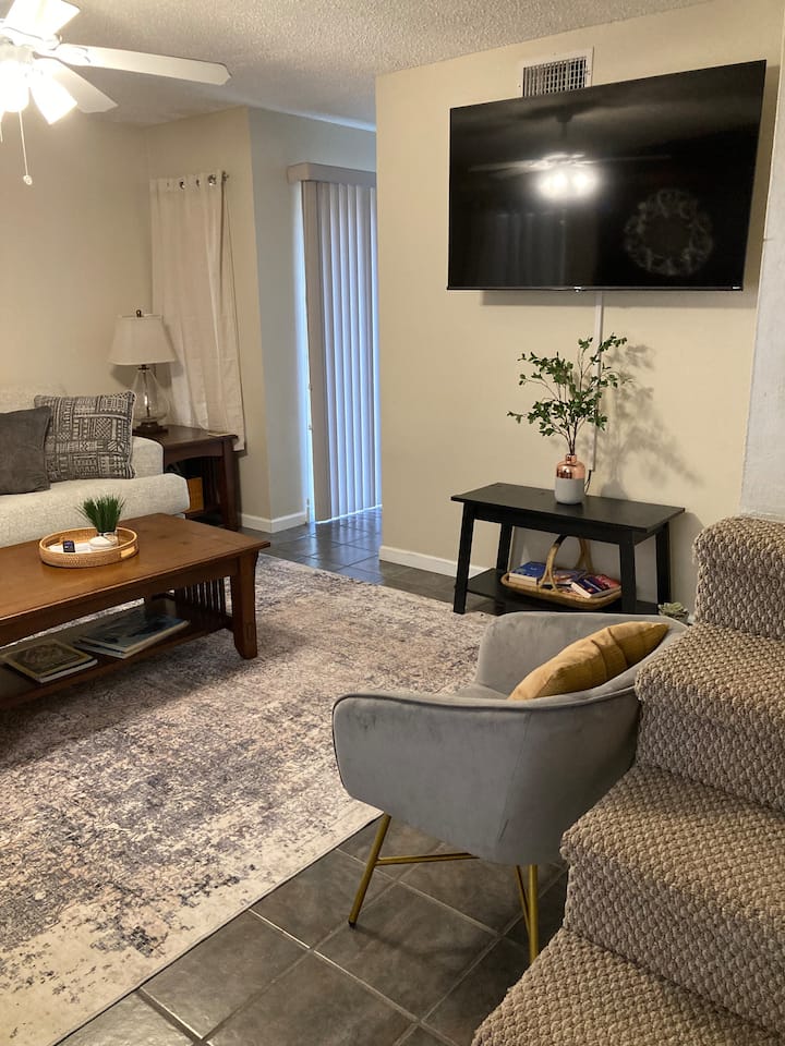 Quiet And Cozy Health District Stay With Fast Wifi - バトン・ルージュ, LA