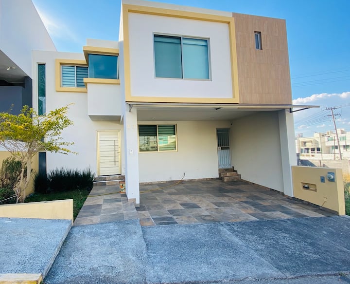 Casa Minimalista - Morelia