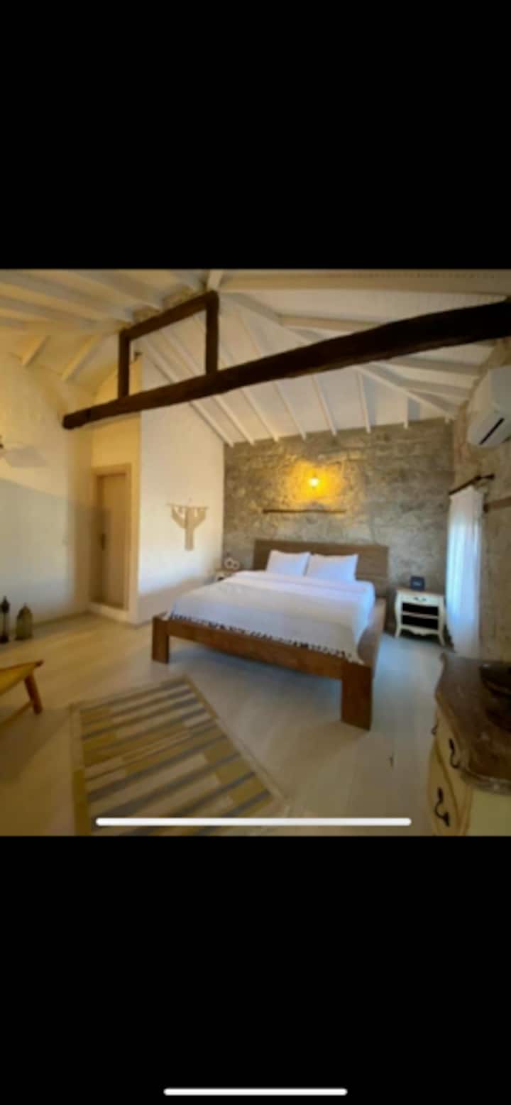 Alaçatı'nın Tam Merkezinde - Çeşme