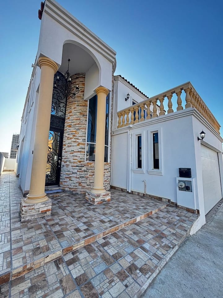 Prety House - Rosarito