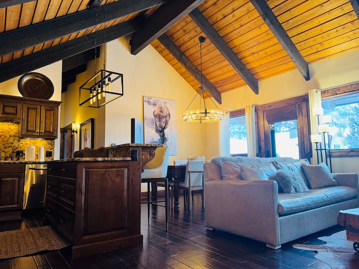 Big Sky Condo-ski & Golf Course - Big Sky, MT