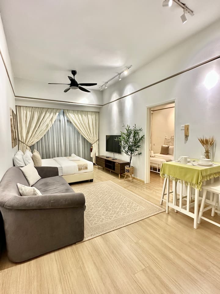 Costa Mahkota Service Apartment /Netflix/wing 8 - Malacca