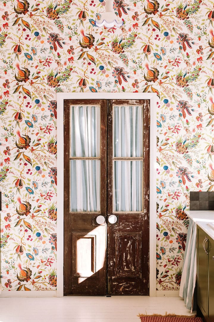Sweet By & By - Boutique Church Stay - Tumbarumba