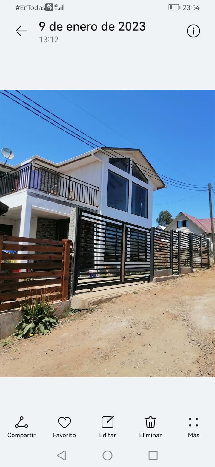 Hermosa Casa Con Vista Panoramica Al Mar Curanipe - Pelluhue