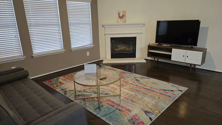 3500sqft 5b4b House With Lots Of Space - Georgetown, TX
