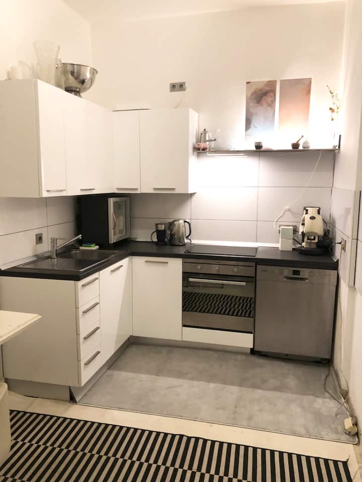 Schönes Ruhiges Zimmer In Berlin - Berlin