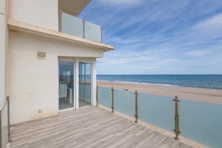 Chalet En Primera Línea De Playa - El Palmar