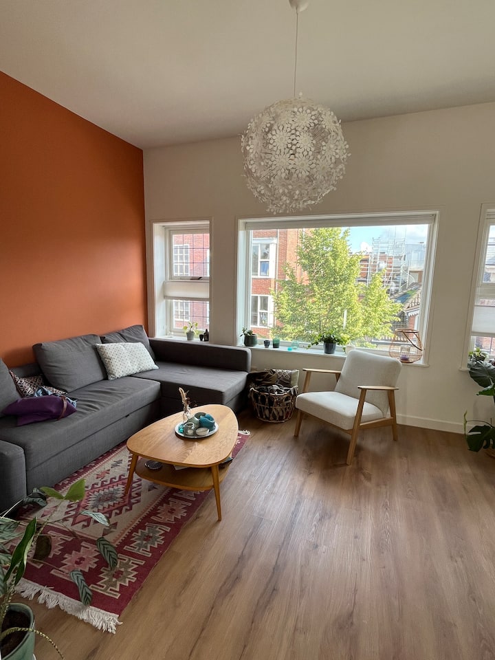 Sfeervolle Moderne Bovenwoning - Groningen