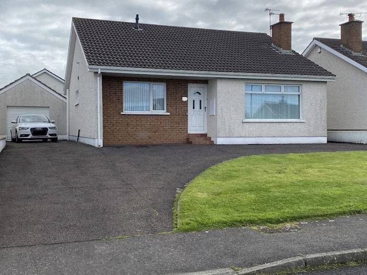 Annie’s Holiday Let - Portrush - Portballintrae