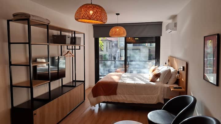 Olivo - Cómodo Y Luminoso Frente A Shopping - Montevidéu