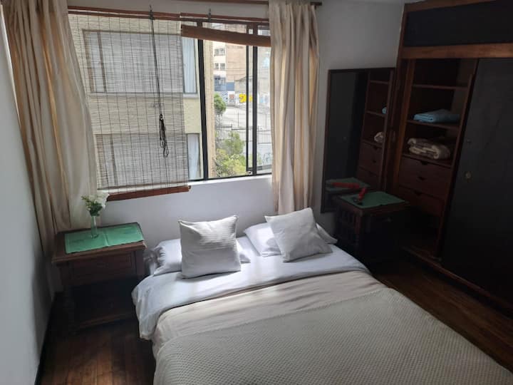 Cómoda Habitación En Chapinero - Bogotá