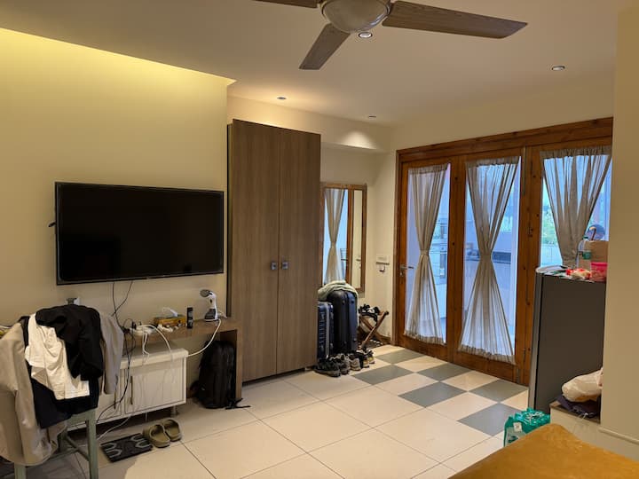 Gulmohar Terrace - New Delhi