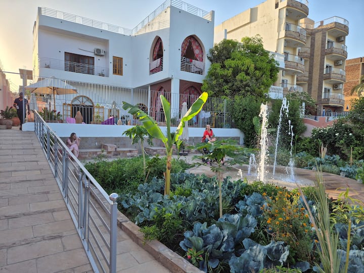 Nile House Anis & Dr Do -90m2- 2 Bedroom Nileview - 룩소르