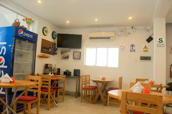 Hotel Céntrico En Tumbes - Tumbes