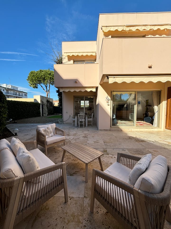 3 Bed House W/ Pool Close To Salis Beach Antibes - Juan les Pins