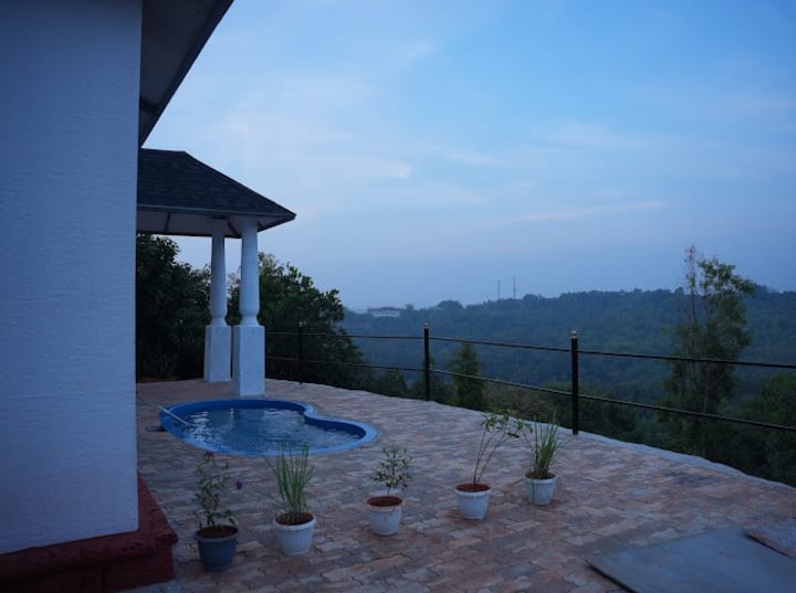 Revellers Suite With Private Pool 2 - Gokarna