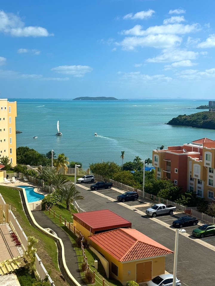 Monti's Luxury Apt @ Peñamar - Fajardo