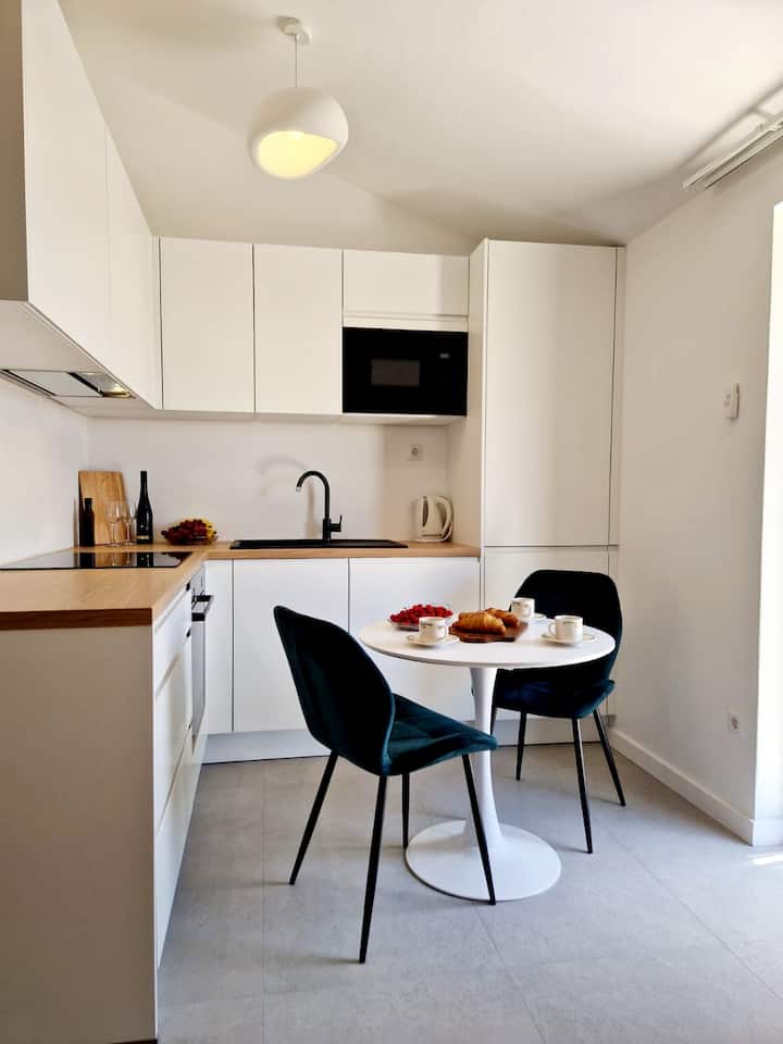 Green Apartment - Omiš
