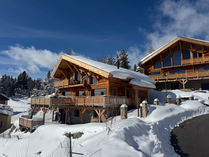 Chalet Le Tout Schuss
12 Personnes
Font Romeu - Pyrenees