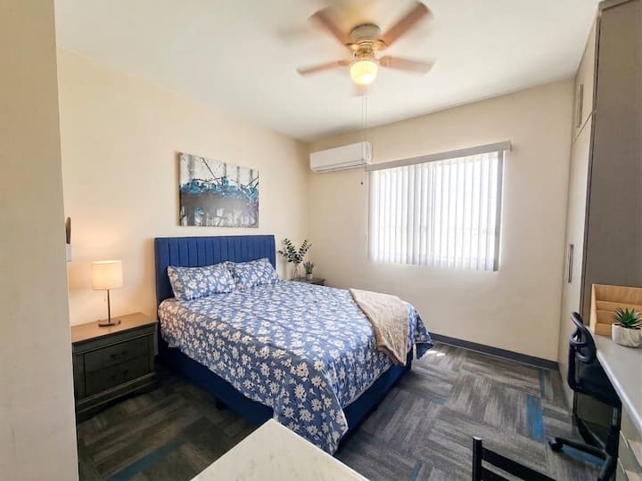 E10 Caribbean Series Studio 3 Blocks From Access - Mexicali