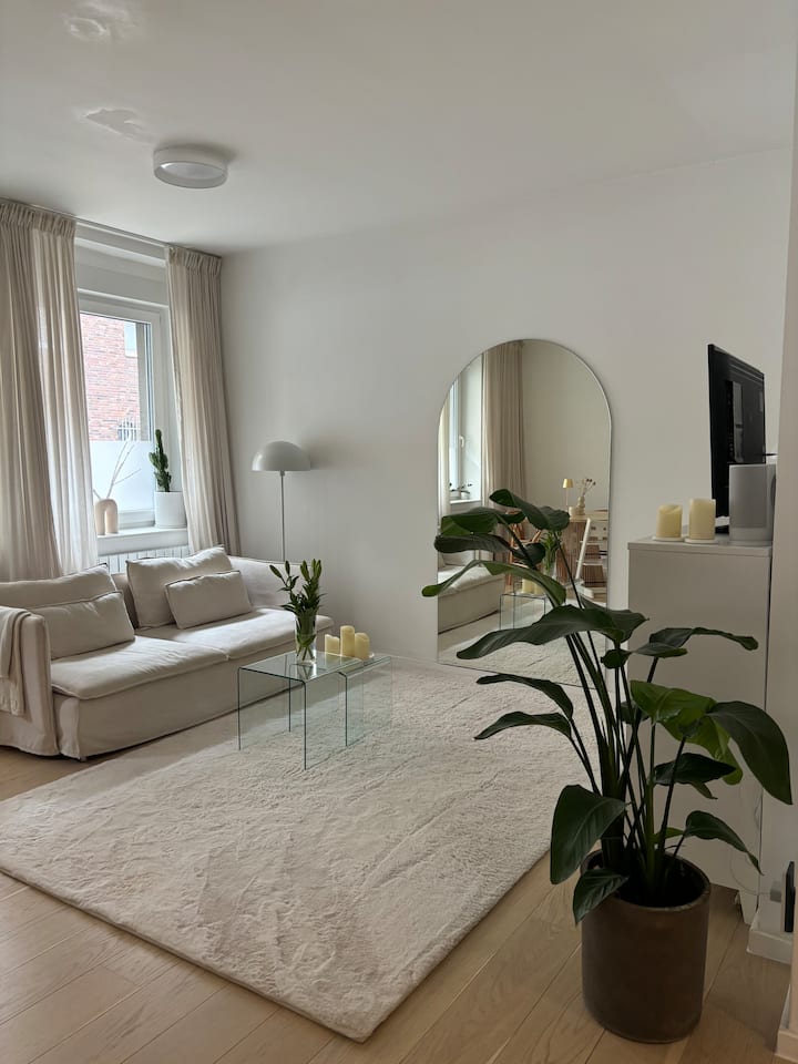 Zimmer In Wohnung Am Medienhafen - Düsseldorf