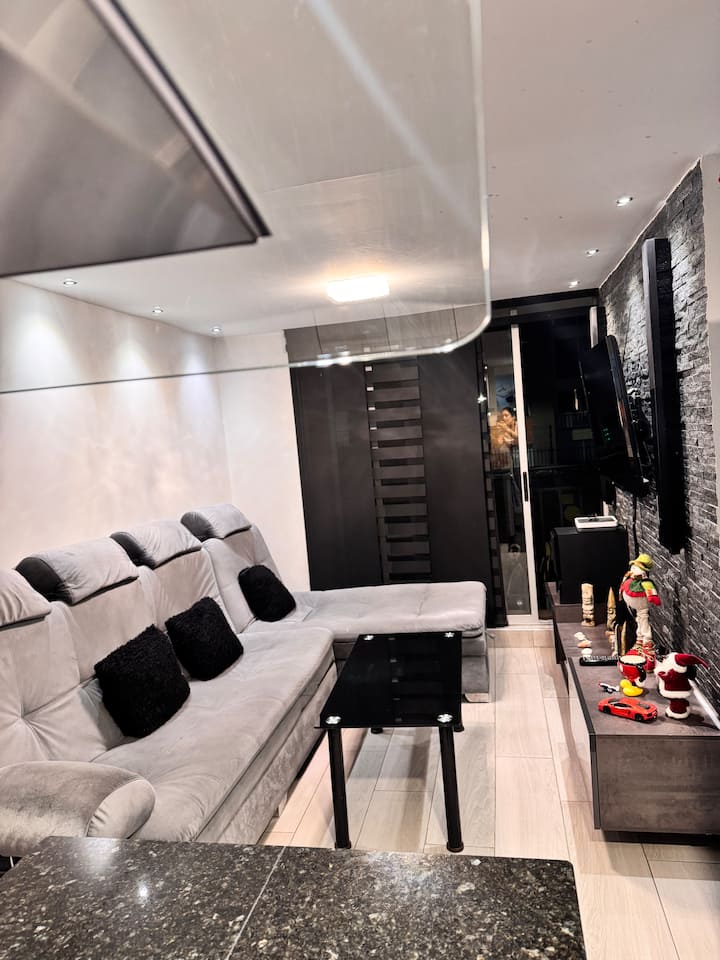 Apartamento Acogedor Y Muy Céntrico. Lujoso - Soacha