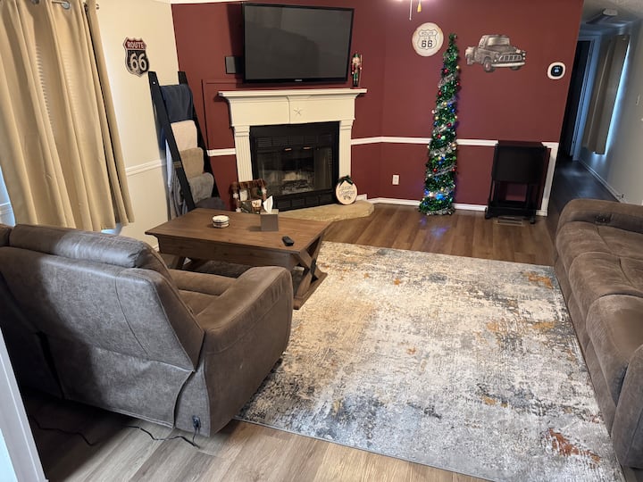 #4 The Route 66 House
Wifi & Directv - Odessa, TX