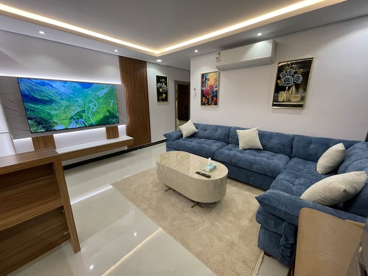 شقة من غرفتين نوم وصالة ومطبخ - Riyadh