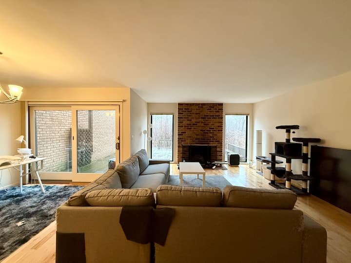 Room In Ann Arbor 安娜堡的房源 - Ann Arbor, MI