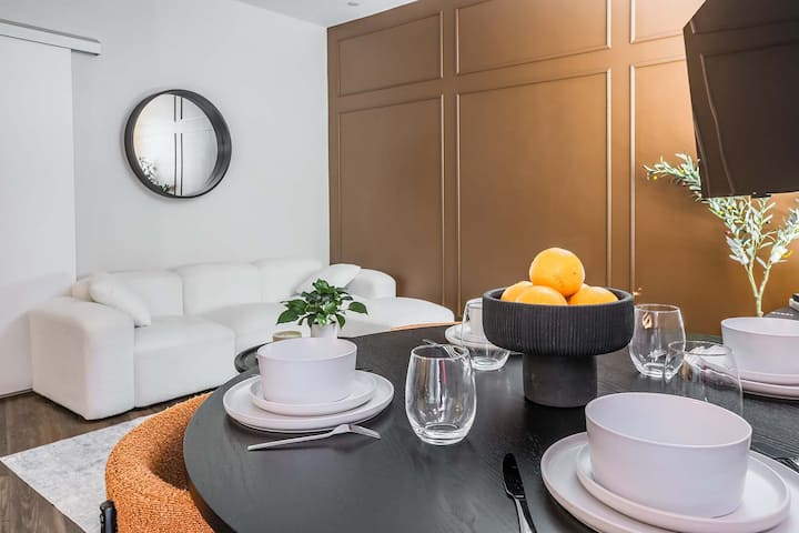 The Galen: Luxe Leisure • Elevated • Amenities! - West Roxbury - Boston