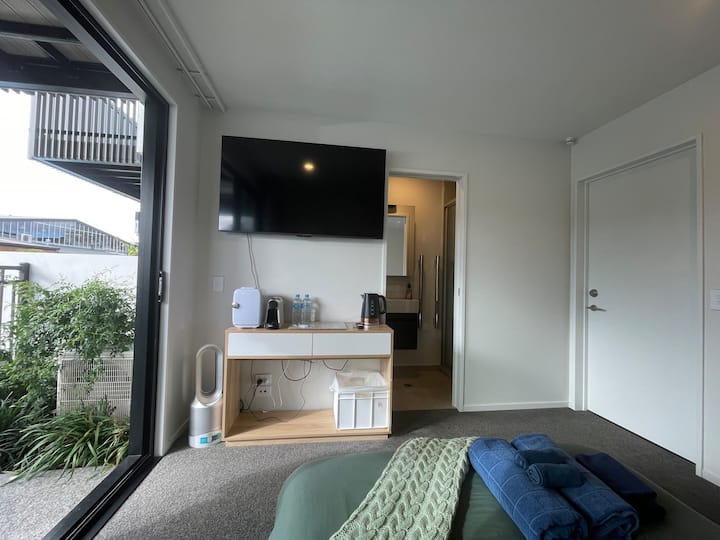 Cozy 1br Studio With Ensuite – Hagley Park - Christchurch