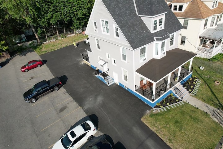 Modern 3-bed Apt-parking & W/d - Schenectady, NY