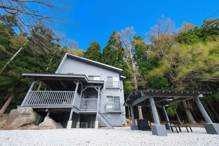 【しゃくなげ平貸別荘 No.498】『ペット同伴プラン』愛犬と一緒に泊まれる - Koriyama