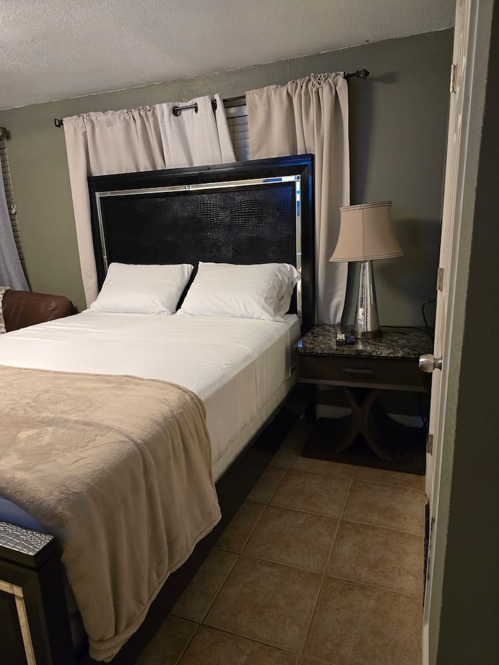 Cozy Corner - Phoenix, AZ