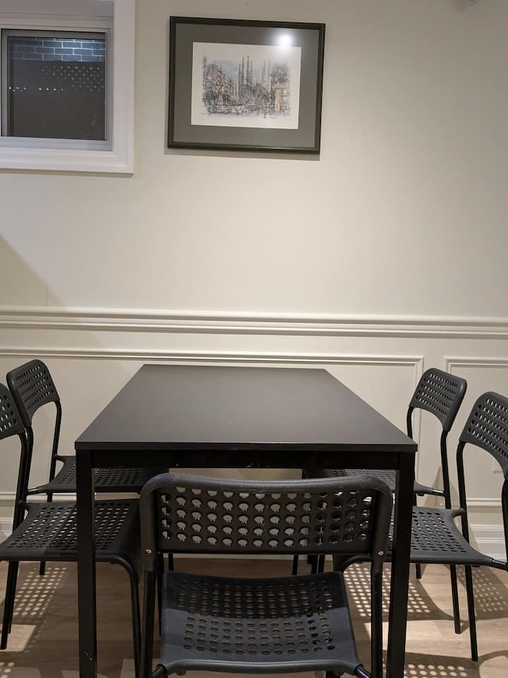 Cozy Luxe With Ensuite Bathroom Steps To Sq1, Utm - Mississauga