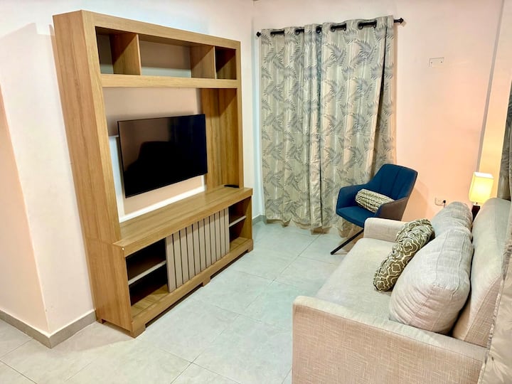 Modern Charm! - Soledad