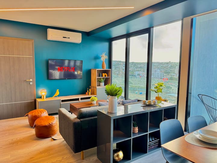 Penthouse Frente A Plaza - Tijuana