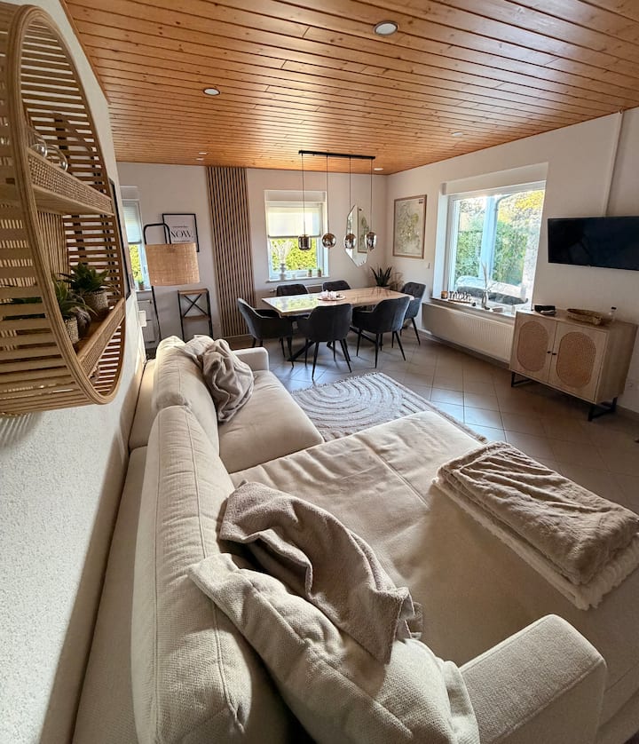 "Zweiundmeer" Bungalow 1 - Idyllisch Wohnen! - Rügen