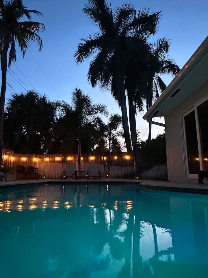 Maison Sous Les Palmiers - Pompano Beach, FL