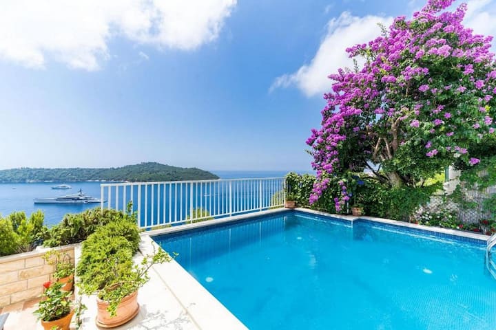 Antique Villa, Panoramic View With Pool - Dubrovnik