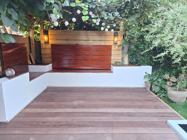 Spacious & Light 2 Bedroom Apartment With Garden - Antwerpen