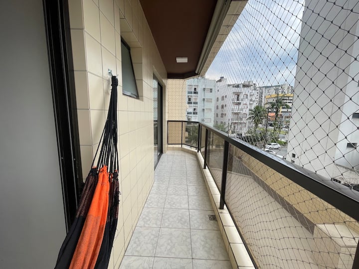 Apto Com  Serviço De Praia - Guarujá