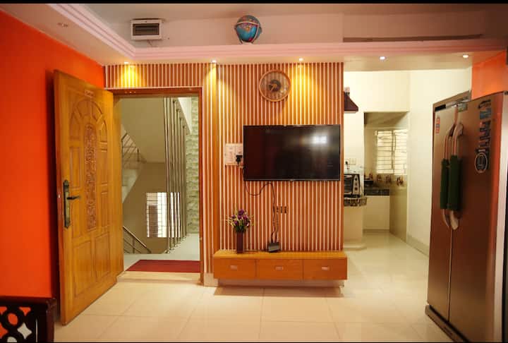 Jigatola 3br Flat Ac Wifi Bathtub Fridge Microwave - Bangladesh