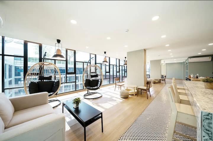 Near Bts 150m Free Pool Gym Good 4 Remote Work - Lak Si