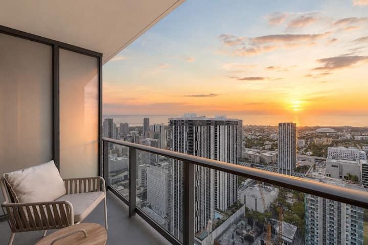 Luxe 1br · Spa Access · Walk To Fifa Fan Fest - Miami