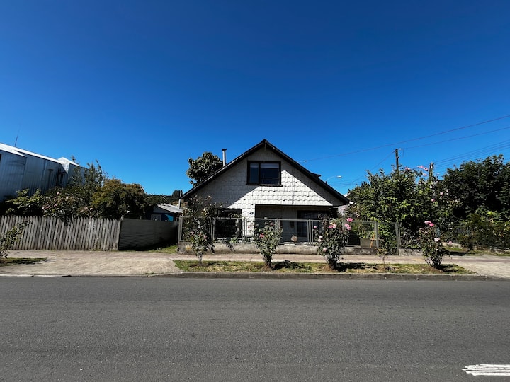 Casita Chilota En Curaco De Vélez - Dalcahue